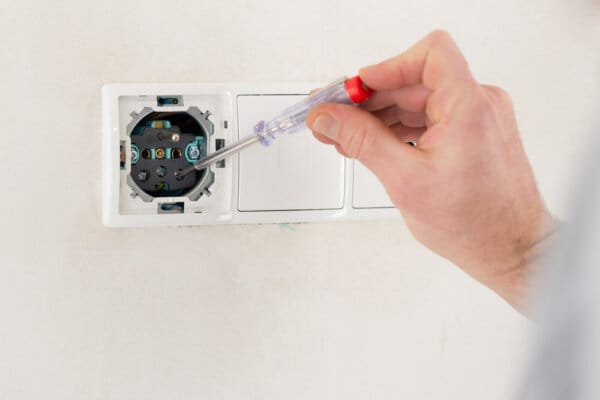 Dimmer e dimerizadores: saiba o que é e como utilizar