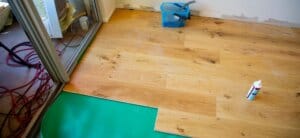 Piso flutuante: o que é, tipos e como aplicar | Blog da Obramax